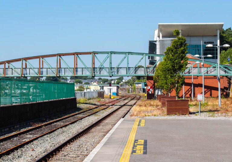 Iarnród Éireann: Taking the Cork suburban train to Cobh - Urbanist Wanderer