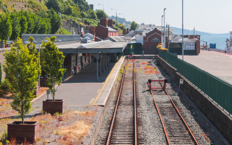 Iarnród Éireann: Taking the Cork suburban train to Cobh - Urbanist Wanderer