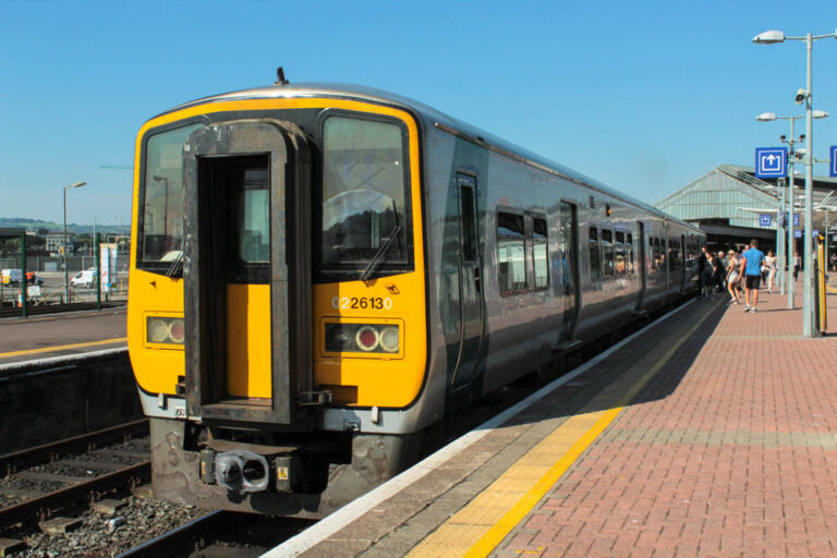 Iarnród Éireann: Taking the Cork suburban train to Cobh - Urbanist Wanderer