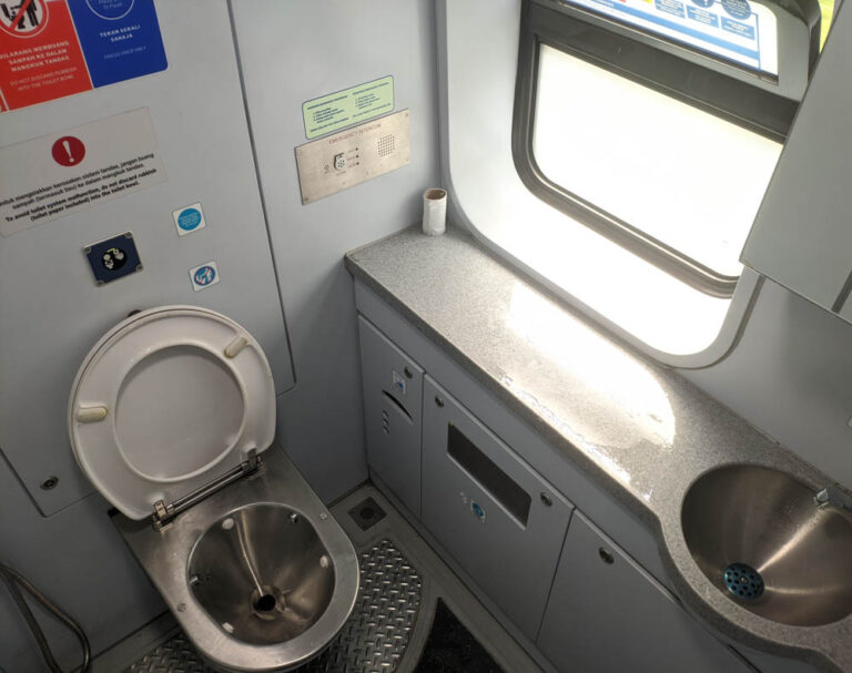 KTMB: Review of ETS Platinum Standard Class (Butterworth to KL Sentral ...