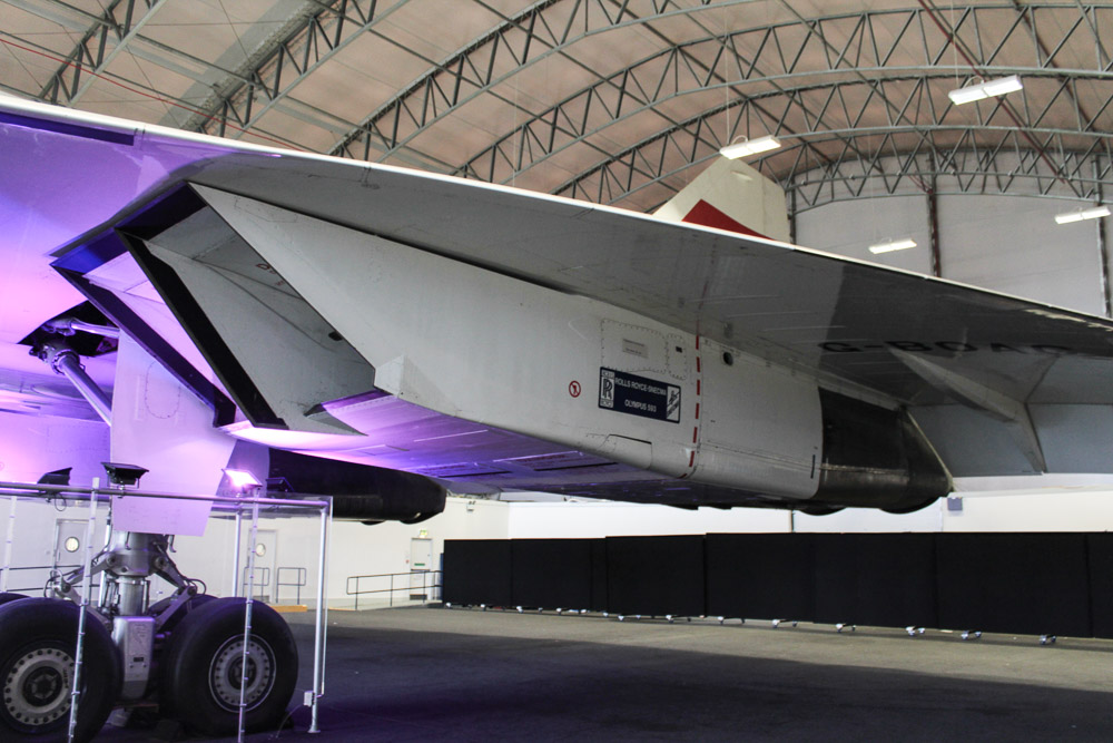 Manchester's Concorde: G-BOAC at the Runway Visitor Park - Urbanist ...