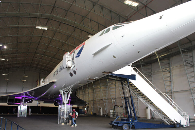 Manchester's Concorde: G-BOAC at the Runway Visitor Park - Urbanist ...