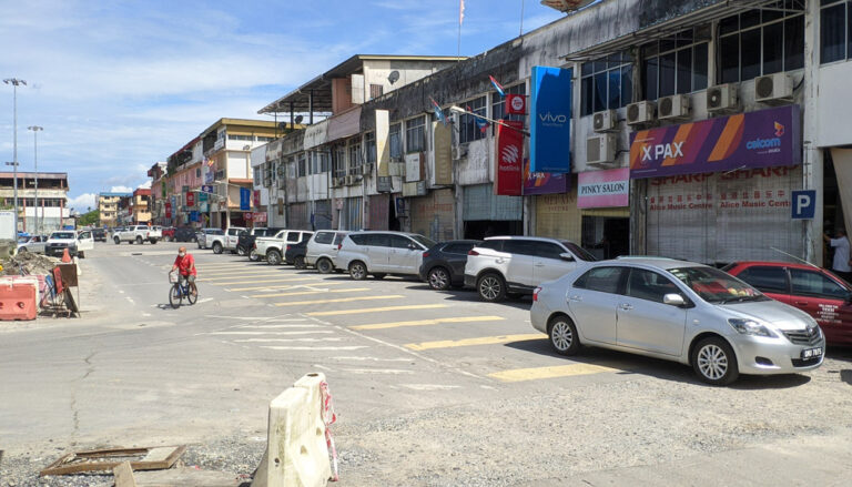 Town on the Baram: Spending 6 hours in Marudi, Sarawak - Urbanist Wanderer