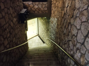 GUIDE | The Lycabettus Hill Funicular - Urbanist Wanderer